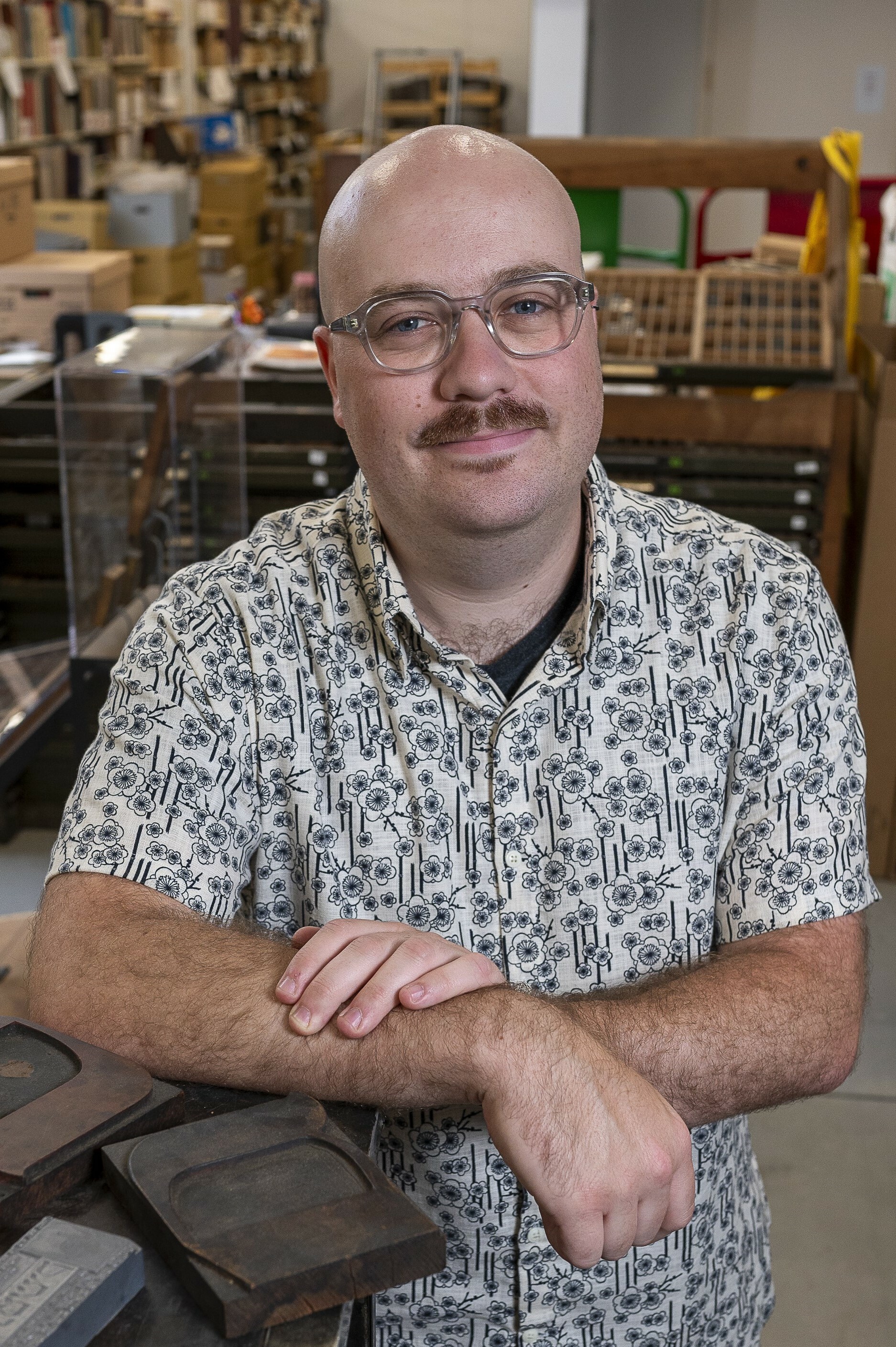 Caleb Sher | In geveb